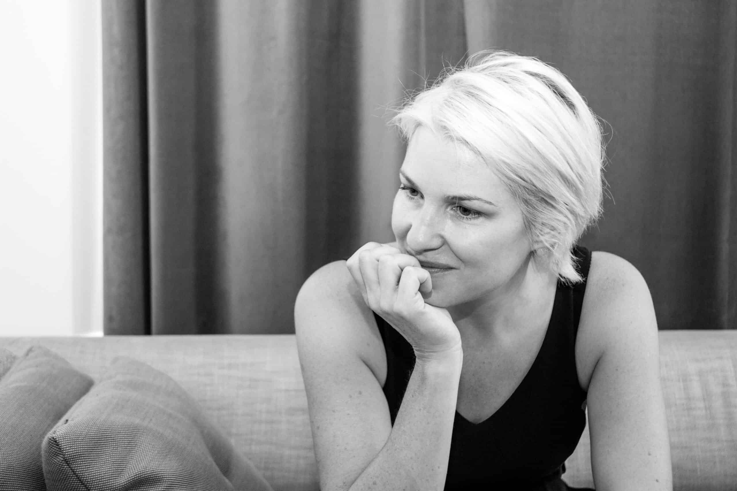 Sarah J. Naughton Interview – Random 20 Q&A with Bestselling Author