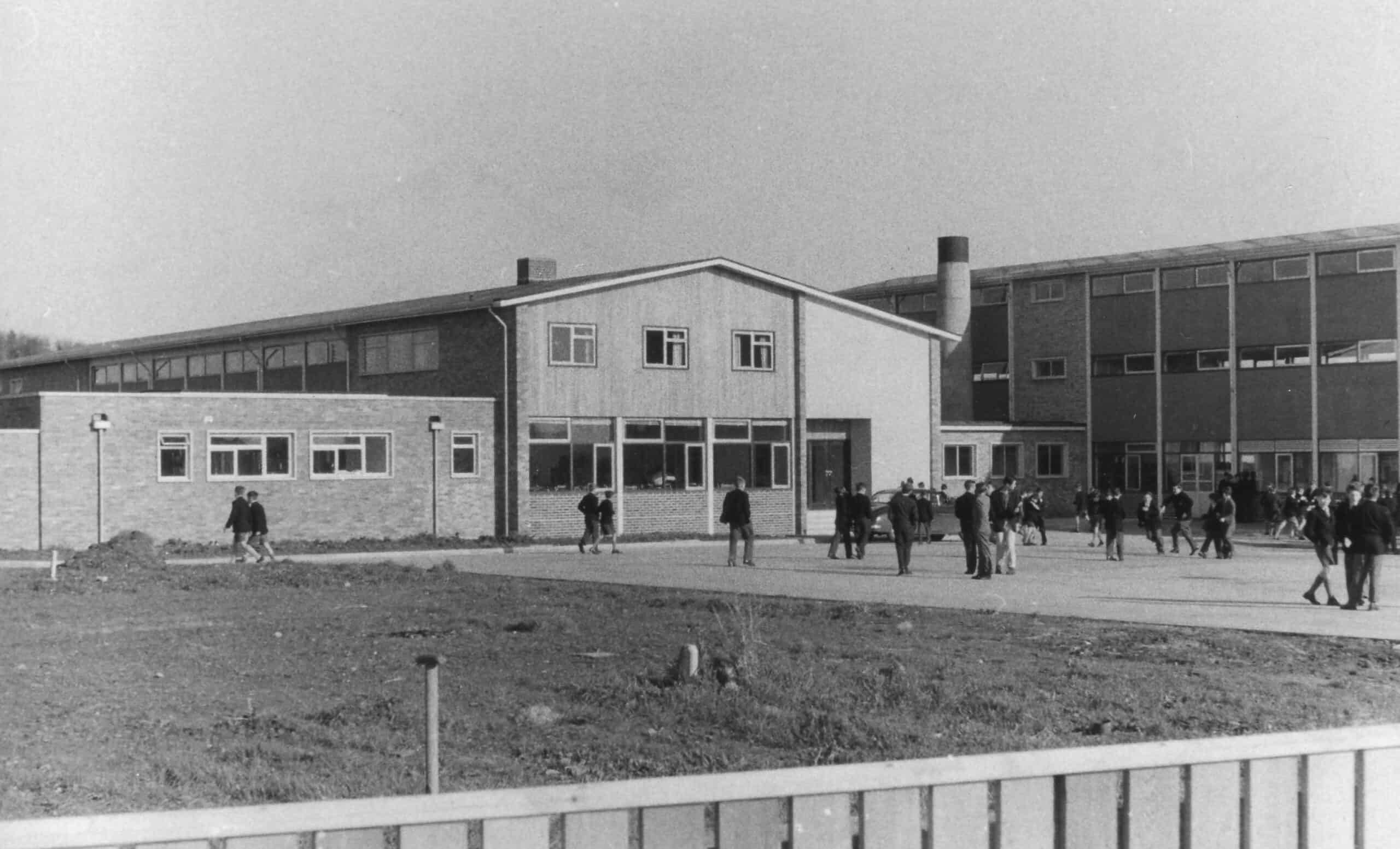 Sturminster Newton High School history – Then & Now